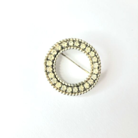Jewelry | Vintagesilverrhinestonecirclewreathbrooch | Poshmark